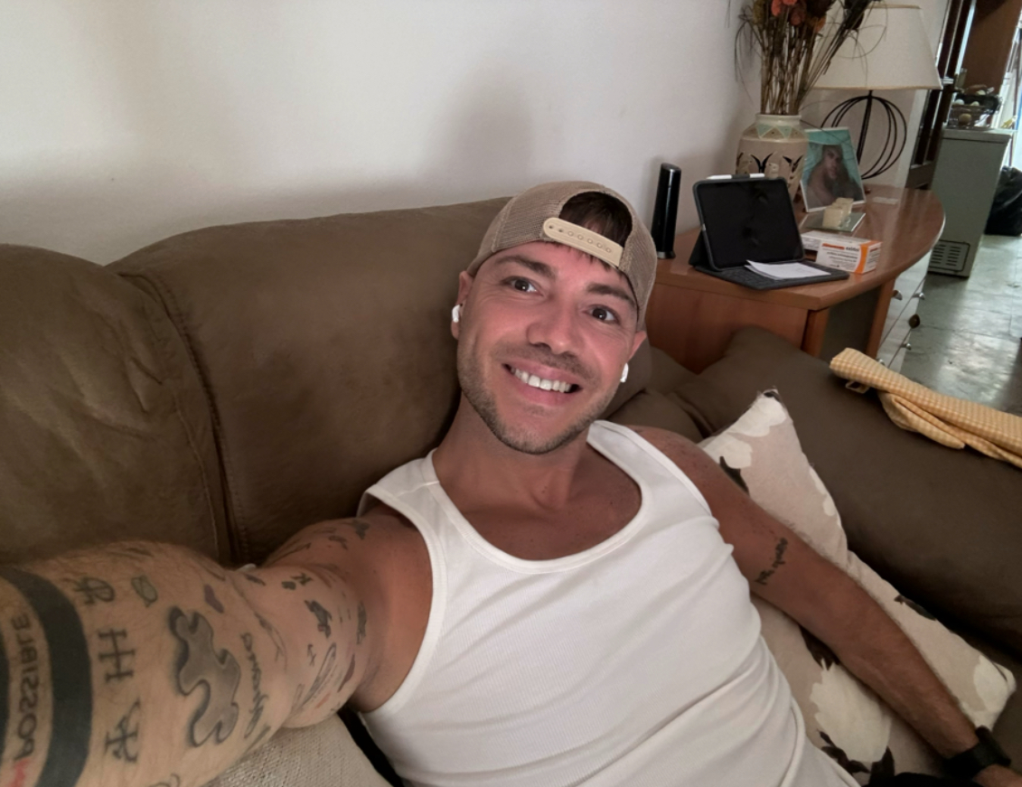Rafael Millano🦈 (@rafaelmillano) is LIVE - TikTok LIVE