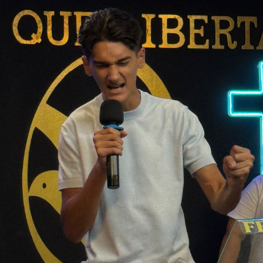 𝐀𝐛𝐫𝐚𝐡𝐚𝐦 𝕁𝕚𝕞𝕖𝕟𝕖𝕫 (@evangelistaabrahamjimene) is LIVE - TikTok LIVE