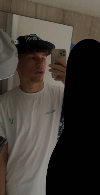 K E N Z 🏴 (@kenz.prce) is LIVE - TikTok LIVE