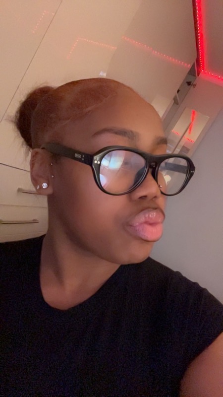 🎀 (@theyluvv.shayy0) is LIVE - TikTok LIVE
