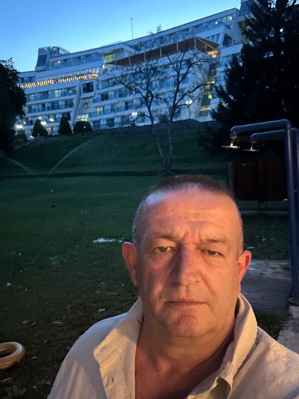Zhuta Patriot (@zhuta.patriot) is LIVE - TikTok LIVE