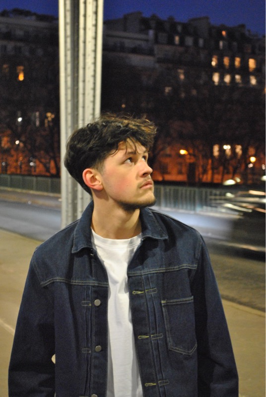 𝓐’🇮🇹🇪🇸 (@andrea.azmd) is LIVE - TikTok LIVE
